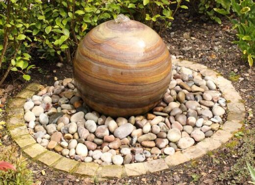 Child friendly water features - GardenAdvice.co.uk